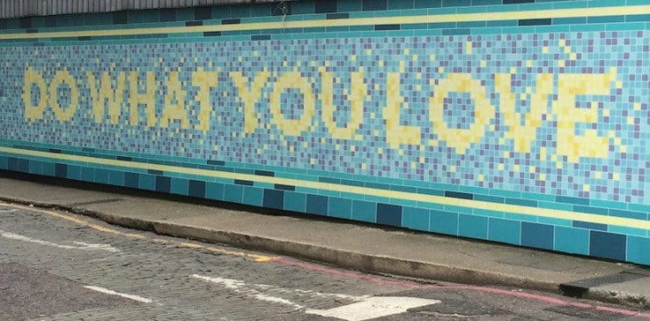 Comment être payé pour faire ce que vous aimez - Joyeuxe